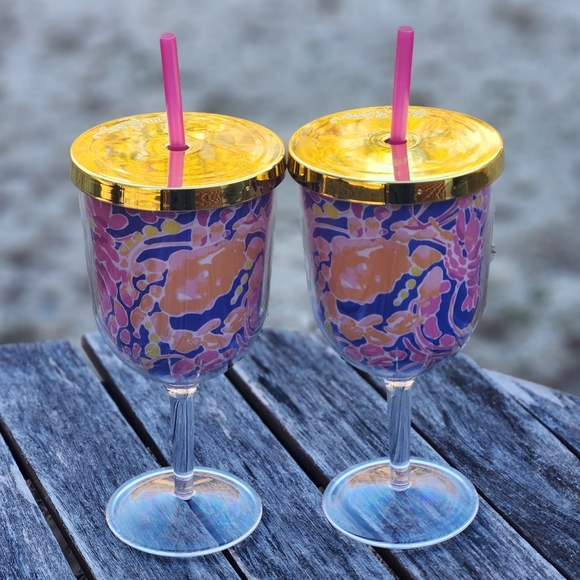 Lilly Pulitzer | Dining | Lilly Pulitzer Acrylic Wine Glasses With ...